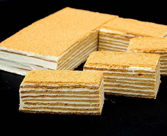 Large Square Cake Delivery - Square Cakes Sydney - CBD Cakes